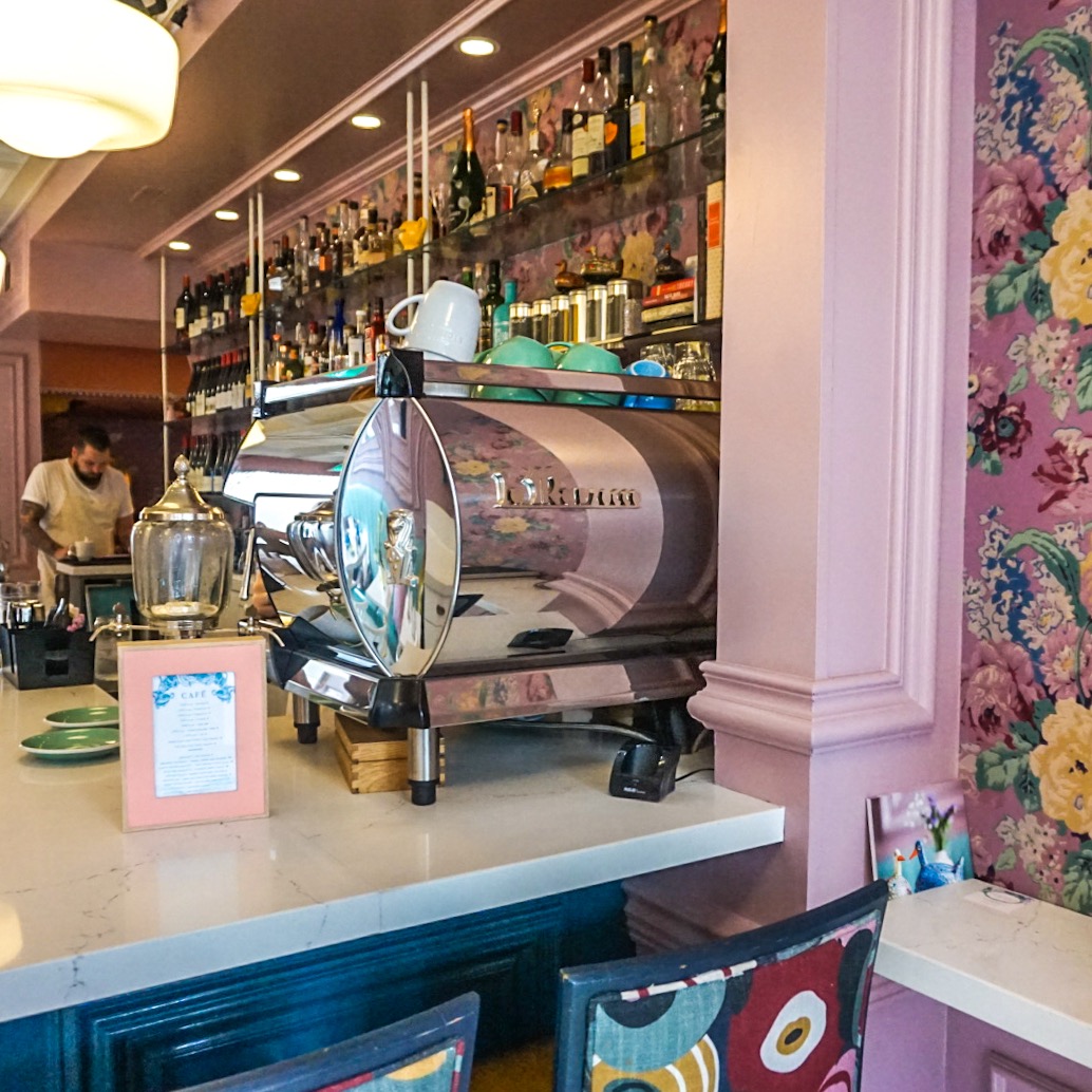 A SLICE OF PASTEL HEAVEN IN TORONTO: CAFÉ CANCAN – Just Sultan